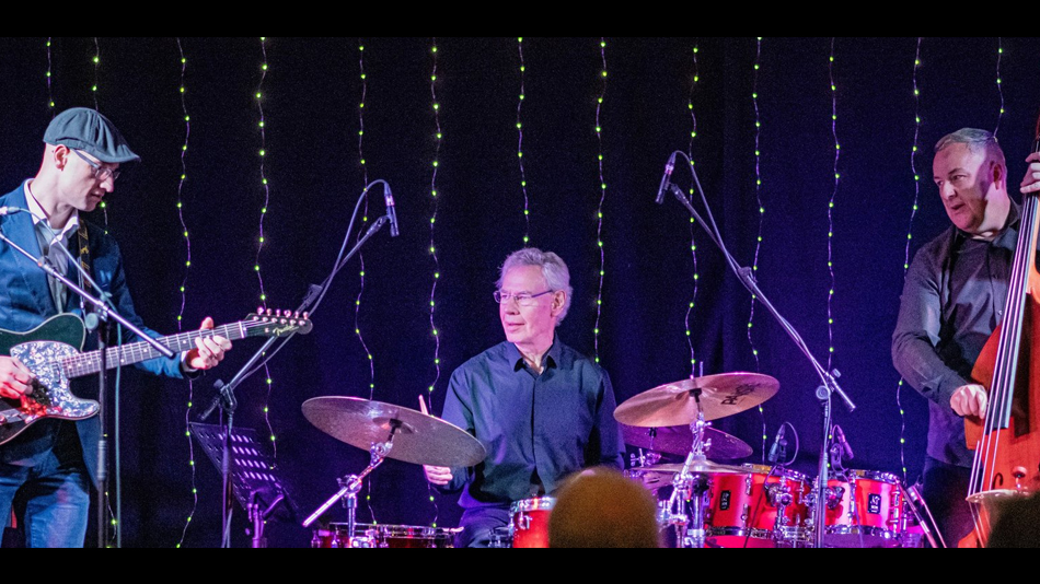Bill Bruford Returns To The Stage After His 2009 Retirement To Perform ...